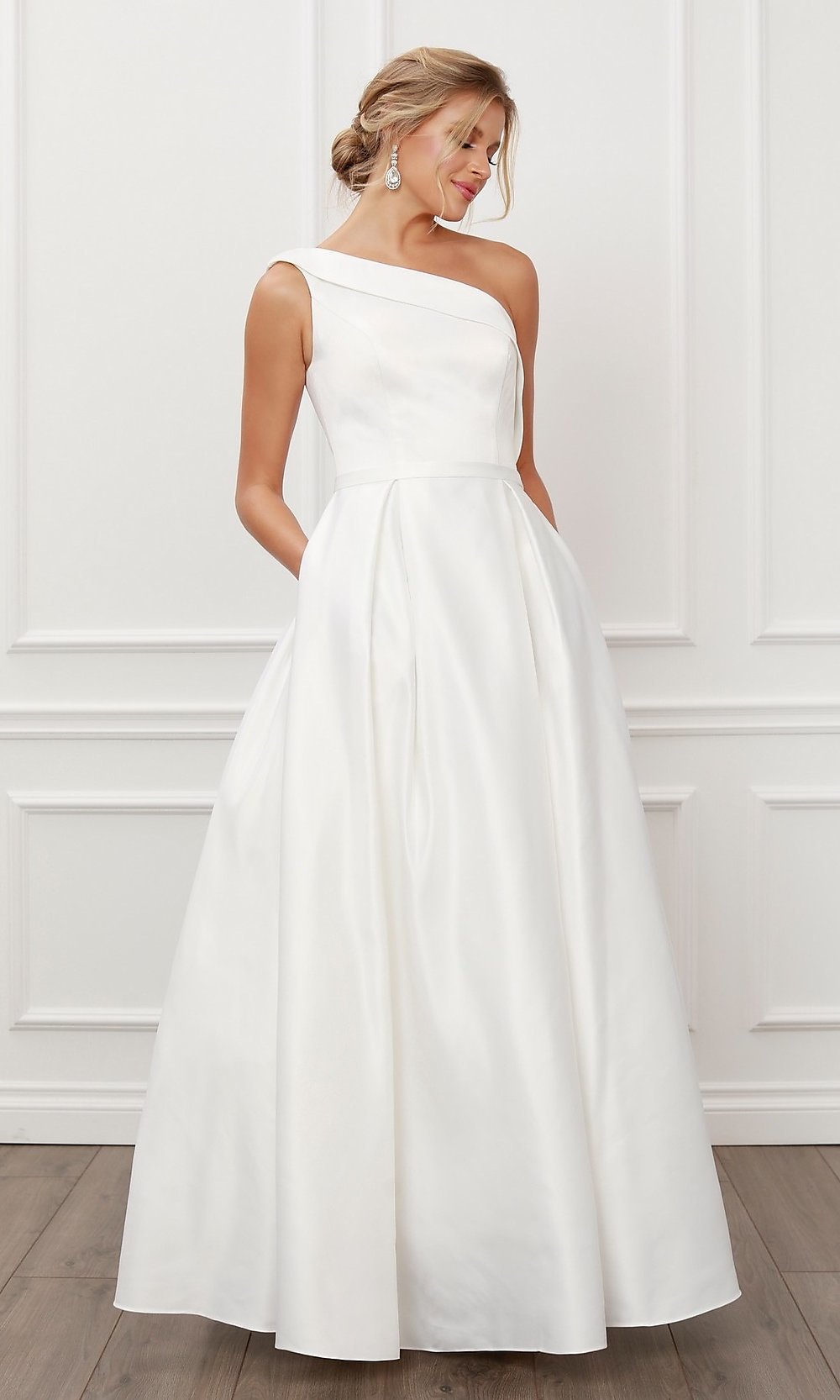 One-Shoulder Long White Prom Gown with Pockets